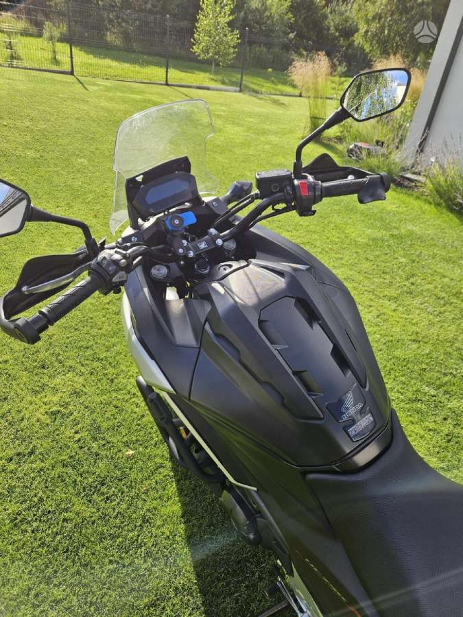 Honda NC 2017 in Vilnius, with an engine capacity of 0.75 L and mileage of 37 thousand km for 5400 €, photo 13 on AUTOMOTO.COM.LV