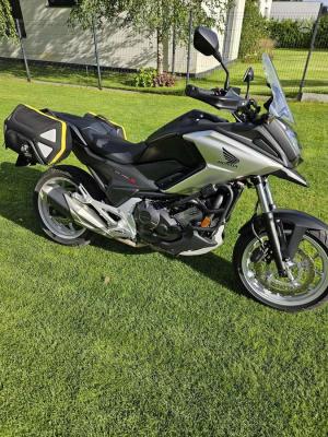 Honda NC 2017 in Vilnius, with an engine capacity of 0.75 L and mileage of 37 thousand km for 5400 €, photo 20 on AUTOMOTO.COM.LV