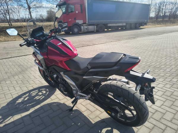 Honda NC 2023 in Marijampole, with an engine capacity of 0.75 L and mileage of 4 thousand km for 7900 €, photo 5 on AUTOMOTO.COM.LV