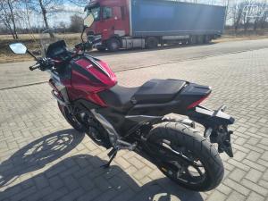 Honda NC 2023 Marijampole, ar dzinēja tilpumu 0.75 L un nobraukumu 4 tūkst. km par 7900 €, foto 5 vietnē AUTOMOTO.COM.LV