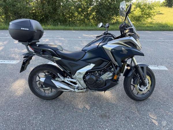 Honda NC 2023 in Vilnius, with an engine capacity of 0.75 L and mileage of 14 thousand km for 7200 €, photo 2 on AUTOMOTO.COM.LV