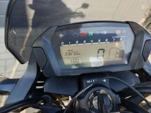 Red Honda NC 2014 in Kaunas, with an engine capacity of 0.75 L and mileage of 23 thousand km for 3449 €, photo 6 on AUTOMOTO.COM.LV