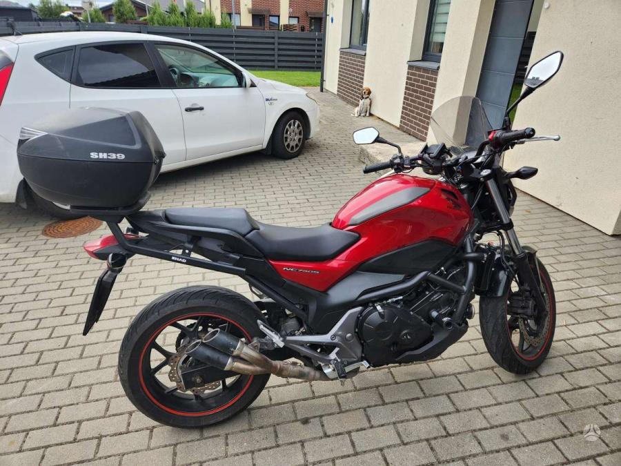 Sarkans Honda NC 2015 Klaipėda, ar dzinēja tilpumu 0.75 L un nobraukumu 34 tūkst. km par 3500 €, foto 1 vietnē AUTOMOTO.COM.LV