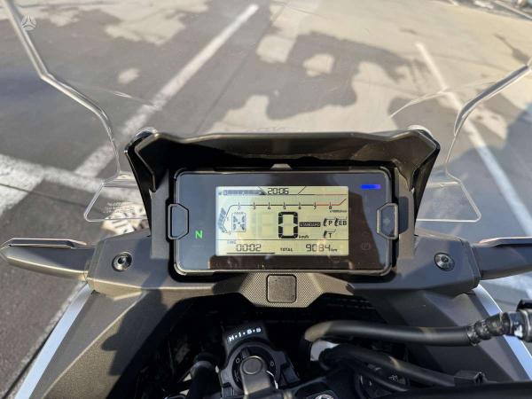 Sarkans Honda NC 2021 Viļņa, ar dzinēja tilpumu 0.75 L un nobraukumu 9 tūkst. km par 7500 €, foto 6 vietnē AUTOMOTO.COM.LV