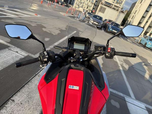 Sarkans Honda NC 2021 Viļņa, ar dzinēja tilpumu 0.75 L un nobraukumu 9 tūkst. km par 7500 €, foto 7 vietnē AUTOMOTO.COM.LV