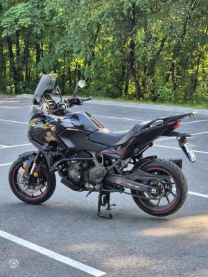 Black Honda NT 1100 2022 in Kaunas, with an engine capacity of 1.10 L and mileage of 13 thousand km for 10500 €, photo 7 on AUTOMOTO.COM.LV
