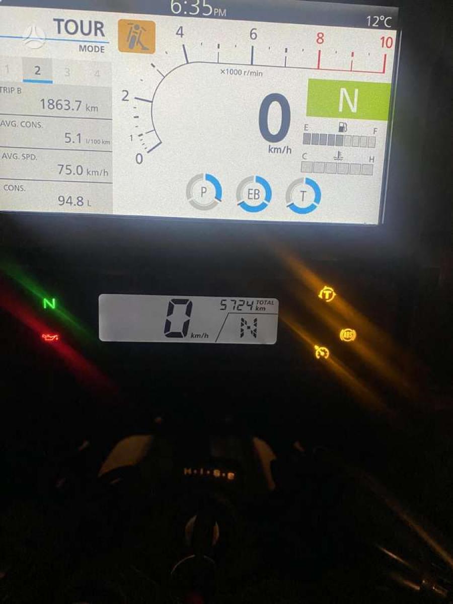 Melns Honda NT 1100 2023 Viļņa, ar dzinēja tilpumu 1.10 L un nobraukumu 6 tūkst. km par 13300 €, foto 12 vietnē AUTOMOTO.COM.LV