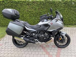 Grey Honda NT 1100 2024 in Marijampole, with an engine capacity of 1.08 L and mileage of 5 thousand km for 10850 €, photo 10 on AUTOMOTO.COM.LV