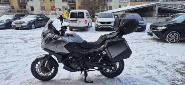 Pelēks Honda NT 1100 2025 Viļņa, ar dzinēja tilpumu 1.10 L un nobraukumu 5 tūkst. km par 8800 €, foto 2 vietnē AUTOMOTO.COM.LV