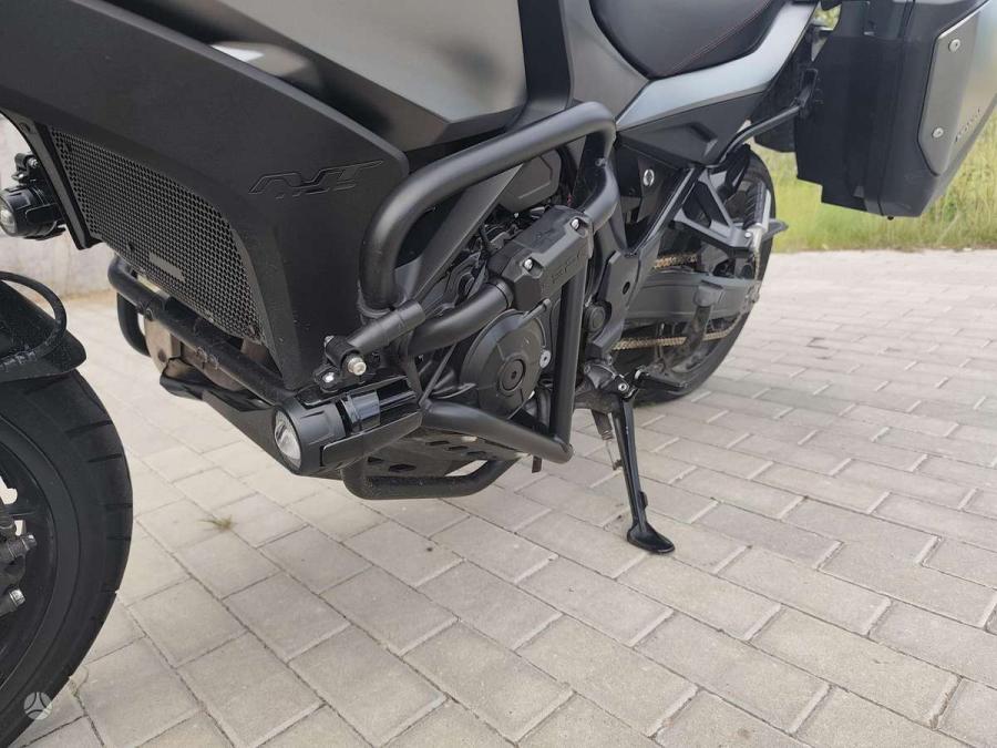 Honda NT 1100 2022 in Riga, with an engine capacity of 1.08 L and mileage of 17 thousand km for 11500 €, photo 13 on AUTOMOTO.COM.LV