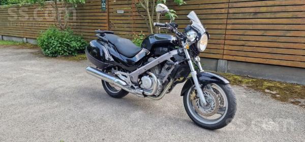 Honda NT 650V 1999 Rīga, ar dzinēja tilpumu 0.65 L un nobraukumu 0 tūkst. km par 2200 €, foto 2 vietnē AUTOMOTO.COM.LV