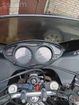 Honda NT 650V 2002 Rīga, ar dzinēja tilpumu 0.65 L un nobraukumu 0 tūkst. km par 1750 €, foto 6 vietnē AUTOMOTO.COM.LV
