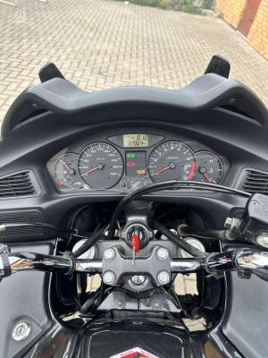 Black Honda NT 2011 in Vilkaviskis, with an engine capacity of 0.68 L and mileage of 33 thousand km for 3500 €, photo 9 on AUTOMOTO.COM.LV