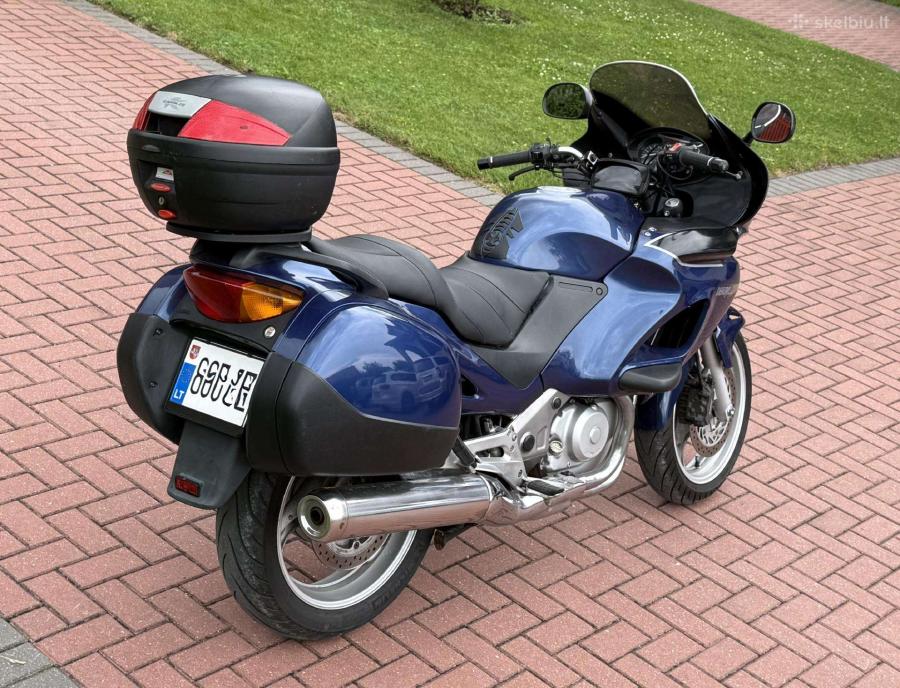 Blue Honda NT 2004 in Kaunas, with an engine capacity of 0.00 L and mileage of 38 thousand km for 1950 €, photo 4 on AUTOMOTO.COM.LV