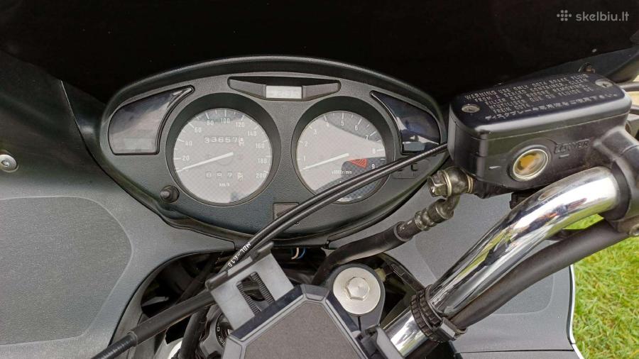 Pelēks Honda NT 2002 Panevēža, ar dzinēja tilpumu 0.65 L un nobraukumu 34 tūkst. km par 2300 €, foto 8 vietnē AUTOMOTO.COM.LV