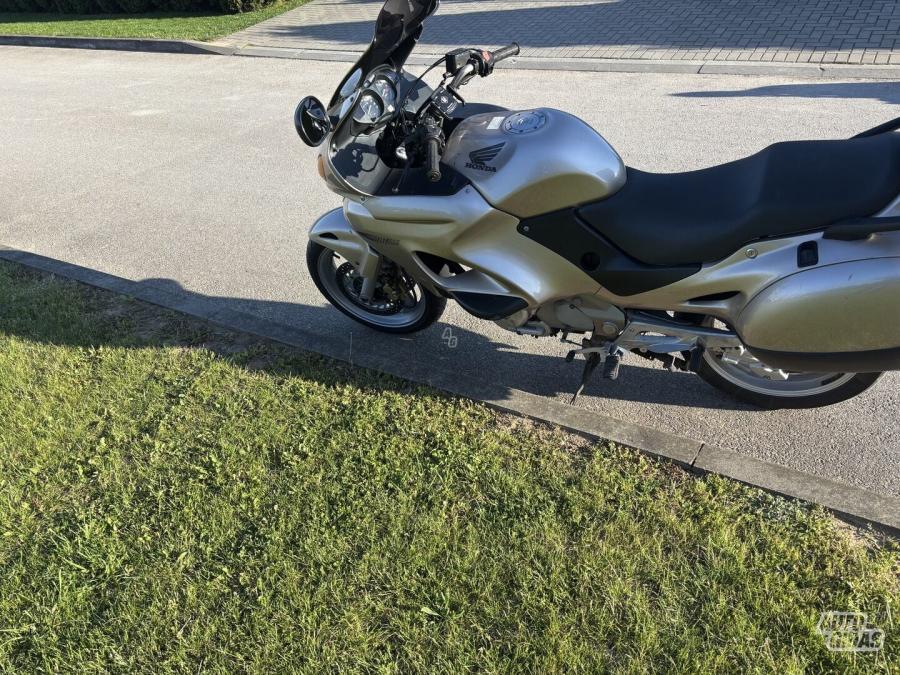 Honda NT 1999 in Kaunas, with an engine capacity of 0.00 L and mileage of 0 thousand km for 1300 €, photo 3 on AUTOMOTO.COM.LV