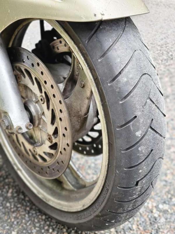 Honda NT 1999 Viļņa, ar dzinēja tilpumu 0.65 L un nobraukumu 62 tūkst. km par 900 €, foto 9 vietnē AUTOMOTO.COM.LV
