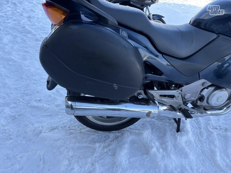 Honda NT 2000 in Kelme, with an engine capacity of 0.65 L and mileage of 21 thousand km for 765 €, photo 11 on AUTOMOTO.COM.LV
