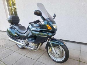 Honda NT 2001 in Prienai, with an engine capacity of 0.65 L and mileage of 33 thousand km for 1850 €, photo 9 on AUTOMOTO.COM.LV