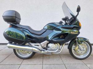 Honda NT 2001 in Prienai, with an engine capacity of 0.65 L and mileage of 33 thousand km for 1850 €, photo 13 on AUTOMOTO.COM.LV