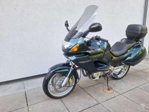 Honda NT 2001 in Prienai, with an engine capacity of 0.65 L and mileage of 33 thousand km for 1850 €, photo 14 on AUTOMOTO.COM.LV
