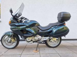 Honda NT 2001 in Prienai, with an engine capacity of 0.65 L and mileage of 33 thousand km for 1850 €, photo 19 on AUTOMOTO.COM.LV