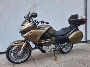 Honda NT 2006 in Prienai, with an engine capacity of 0.70 L and mileage of 17 thousand km for 3350 €, photo 4 on AUTOMOTO.COM.LV