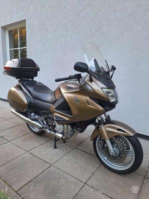 Honda NT 2006 in Prienai, with an engine capacity of 0.70 L and mileage of 17 thousand km for 3350 €, photo 7 on AUTOMOTO.COM.LV