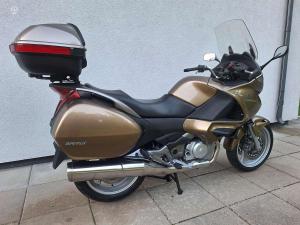 Honda NT 2006 in Prienai, with an engine capacity of 0.70 L and mileage of 17 thousand km for 3350 €, photo 11 on AUTOMOTO.COM.LV
