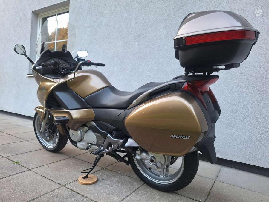 Honda NT 2006 in Prienai, with an engine capacity of 0.70 L and mileage of 17 thousand km for 3350 €, photo 18 on AUTOMOTO.COM.LV