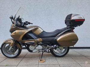 Honda NT 2006 in Prienai, with an engine capacity of 0.70 L and mileage of 17 thousand km for 3350 €, photo 20 on AUTOMOTO.COM.LV
