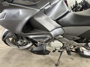 Honda NT 2006 Kelmė, ar dzinēja tilpumu 0.70 L un nobraukumu 42 tūkst. km par 615 €, foto 9 vietnē AUTOMOTO.COM.LV