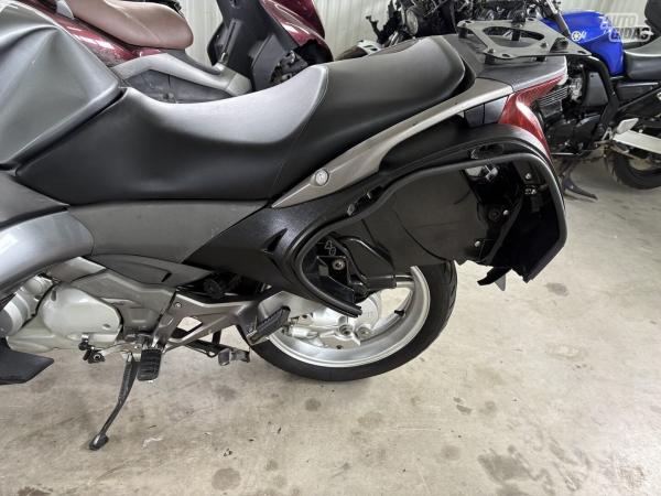 Honda NT 2006 Kelmė, ar dzinēja tilpumu 0.70 L un nobraukumu 42 tūkst. km par 565 €, foto 10 vietnē AUTOMOTO.COM.LV