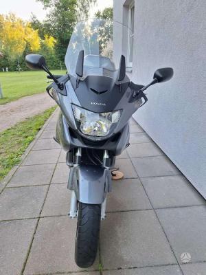 Honda NT 2007 Prienai, ar dzinēja tilpumu 0.70 L un nobraukumu 37 tūkst. km par 3450 €, foto 4 vietnē AUTOMOTO.COM.LV