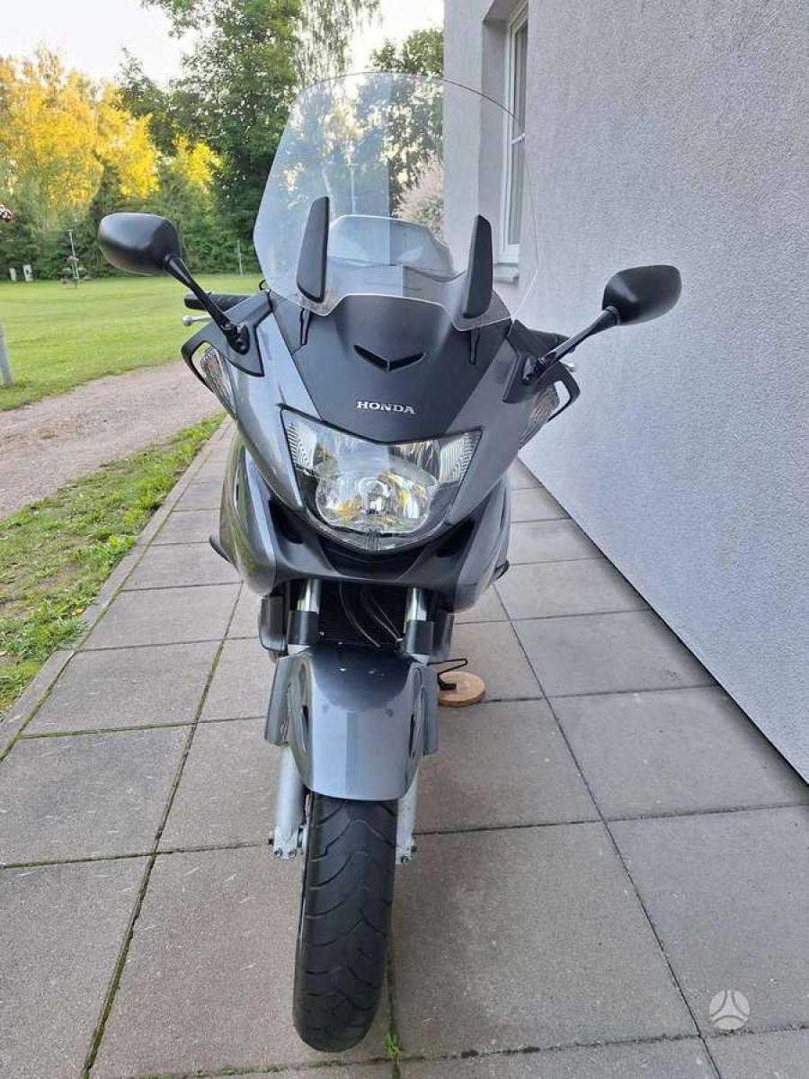 Honda NT 2007 Prienai, ar dzinēja tilpumu 0.70 L un nobraukumu 37 tūkst. km par 3450 €, foto 4 vietnē AUTOMOTO.COM.LV