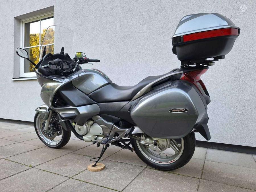 Honda NT 2007 Prienai, ar dzinēja tilpumu 0.70 L un nobraukumu 37 tūkst. km par 3450 €, foto 8 vietnē AUTOMOTO.COM.LV