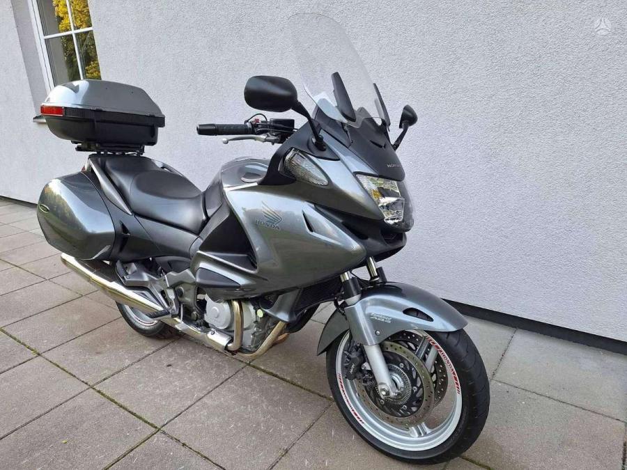 Honda NT 2007 Prienai, ar dzinēja tilpumu 0.70 L un nobraukumu 37 tūkst. km par 3450 €, foto 16 vietnē AUTOMOTO.COM.LV