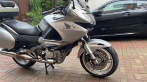 Honda NT 2008 in Vilnius, with an engine capacity of 0.68 L and mileage of 55 thousand km for 1999 €, photo 3 on AUTOMOTO.COM.LV