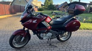 Красный Хонда NT 2008 в Радвилишкис, объемом двигателя 0.69 л и пробегом 30 тыс. км за 2800 €, фото 14 на AUTOMOTO.COM.LV