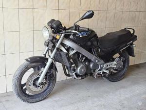 Melns Honda NTV 1994 Viļņa, ar dzinēja tilpumu 0.65 L un nobraukumu 91 tūkst. km par 730 €, foto 5 vietnē AUTOMOTO.COM.LV