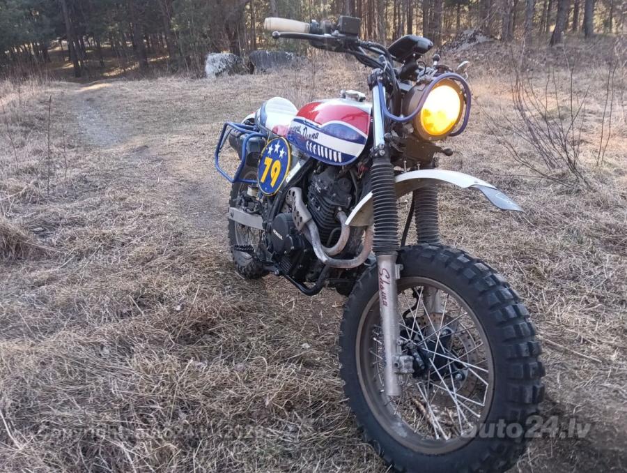 Zils Honda NX 650 1990 Tallina, ar dzinēja tilpumu 0.65 L un nobraukumu 12 tūkst. km par 5900 €, foto 20 vietnē AUTOMOTO.COM.LV