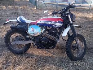 Синий Хонда NX 650 1990 в Таллин, объемом двигателя 0.65 л и пробегом 13 тыс. км за 4900 €, фото 7 на AUTOMOTO.COM.LV