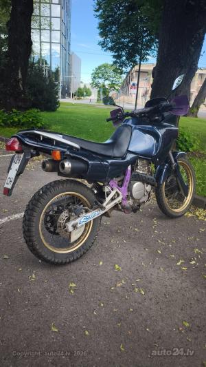 Honda NX 650 1993 in Tallinn, with an engine capacity of 0.65 L and mileage of 0 thousand km for 2500 €, photo 3 on AUTOMOTO.COM.LV