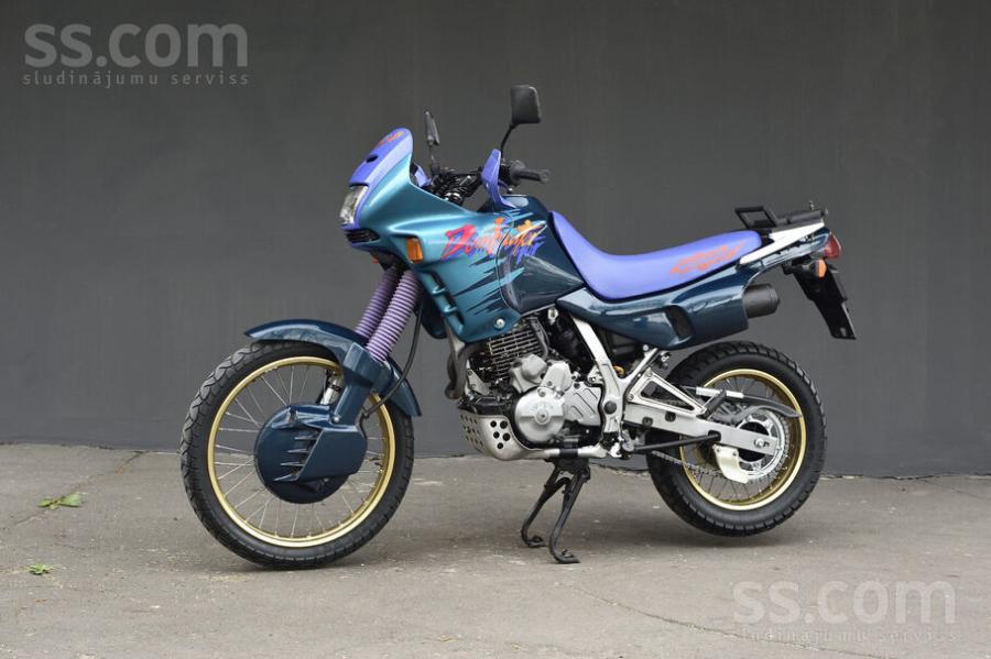 Honda NX 650 1994 in Riga, with an engine capacity of 0.65 L and mileage of 0 thousand km for 2750 €, photo 3 on AUTOMOTO.COM.LV