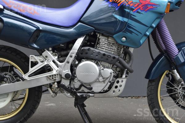 Honda NX 650 1994 in Riga, with an engine capacity of 0.65 L and mileage of 0 thousand km for 2750 €, photo 5 on AUTOMOTO.COM.LV