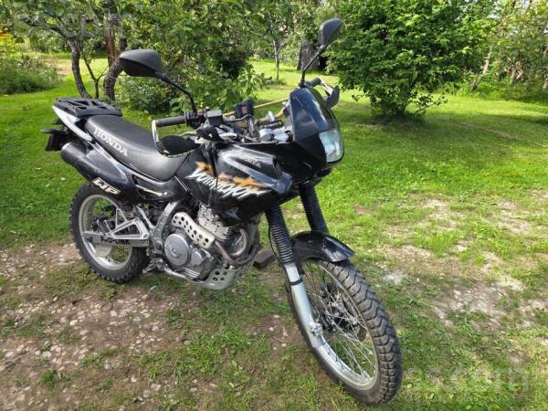 Honda NX 650 2003 in Tukums, with an engine capacity of 0.64 L and mileage of 0 thousand km for 2200 €, photo 1 on AUTOMOTO.COM.LV