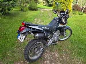 Honda NX 650 2003 in Tukums, with an engine capacity of 0.64 L and mileage of 0 thousand km for 2200 €, photo 5 on AUTOMOTO.COM.LV