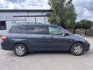Pelēks Honda Odyssey 2005 Viļņa, ar dzinēja tilpumu 3.47 L un nobraukumu 300 tūkst. km par 4200 €, foto 5 vietnē AUTOMOTO.COM.LV
