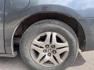 Pelēks Honda Odyssey 2005 Viļņa, ar dzinēja tilpumu 3.47 L un nobraukumu 300 tūkst. km par 4200 €, foto 16 vietnē AUTOMOTO.COM.LV