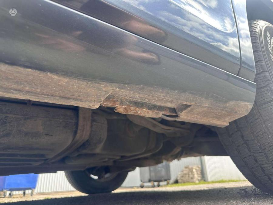 Pelēks Honda Odyssey 2005 Viļņa, ar dzinēja tilpumu 3.47 L un nobraukumu 300 tūkst. km par 4200 €, foto 17 vietnē AUTOMOTO.COM.LV